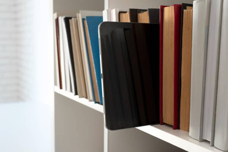 Job Termination Notice Period Germany - Legal Guide 2025